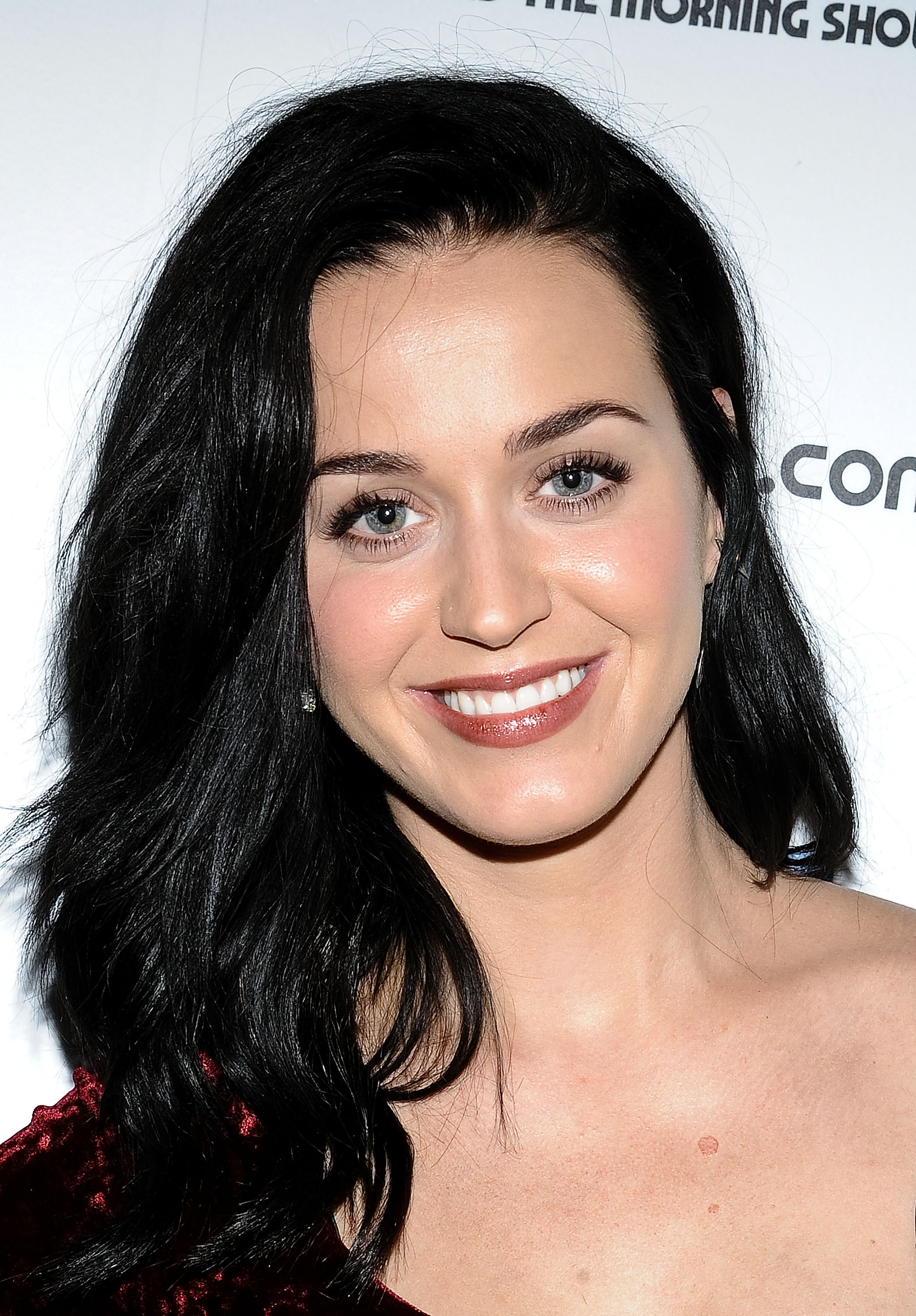 Katy Perry’s New Perfume Ad; Latest Ombre Hair Trend, More | StyleCaster