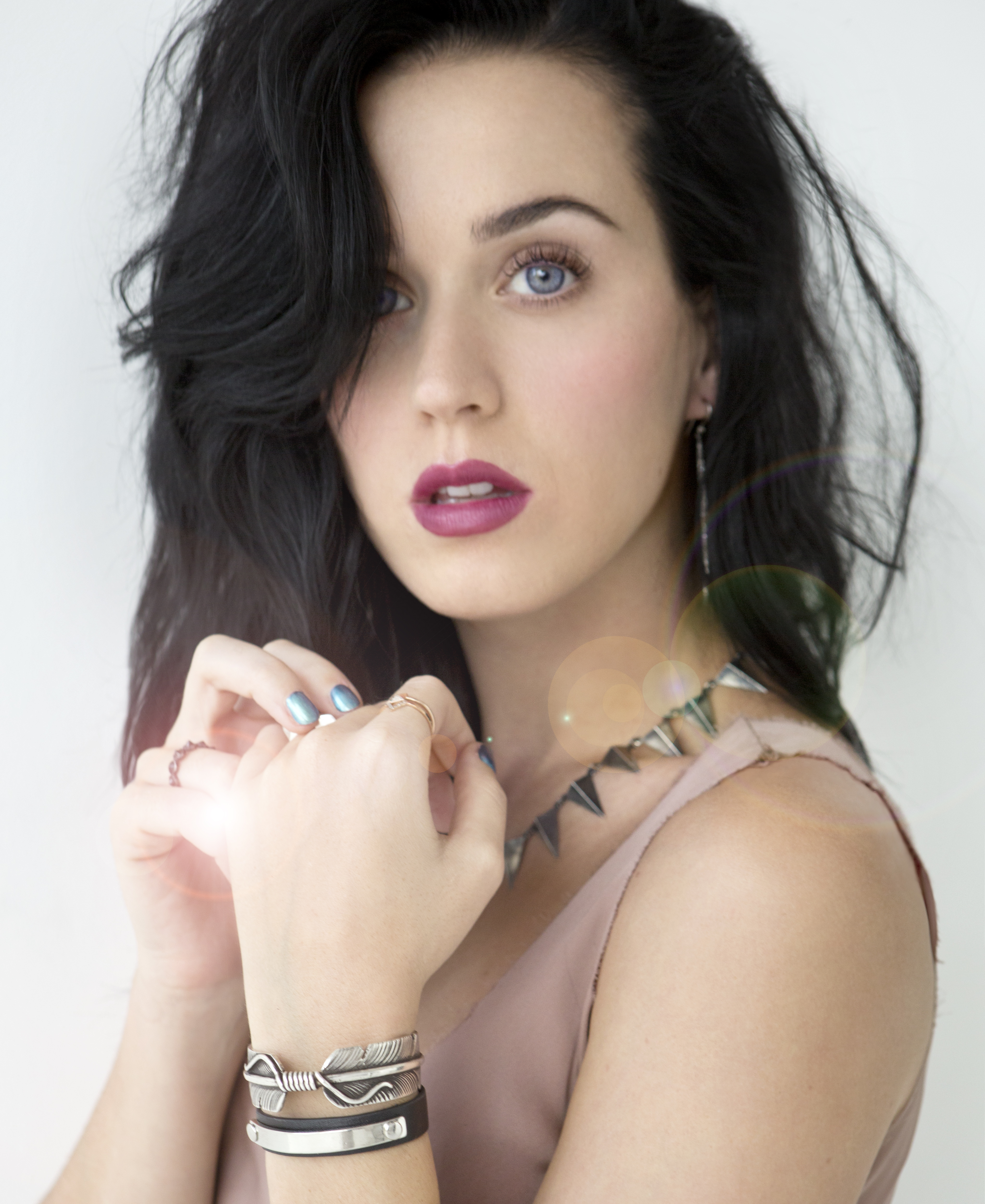 Katy Perry Announced as Newest COVERGIRL | StyleCaster Katy Perry Announced as Newest COVERGIRL | StyleCaster